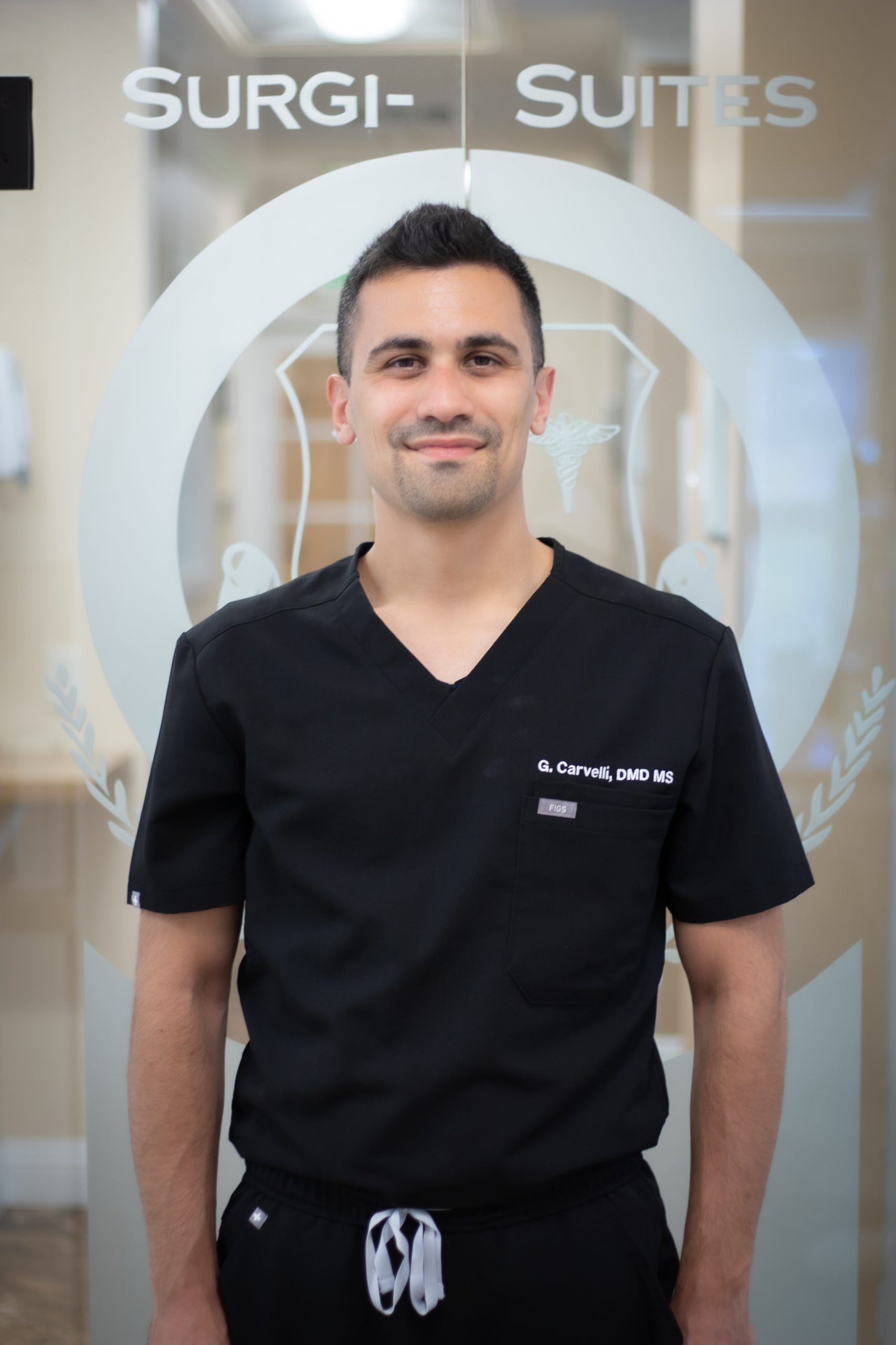 Dr. Giuseppe Carvelli | Dr. Caplanis